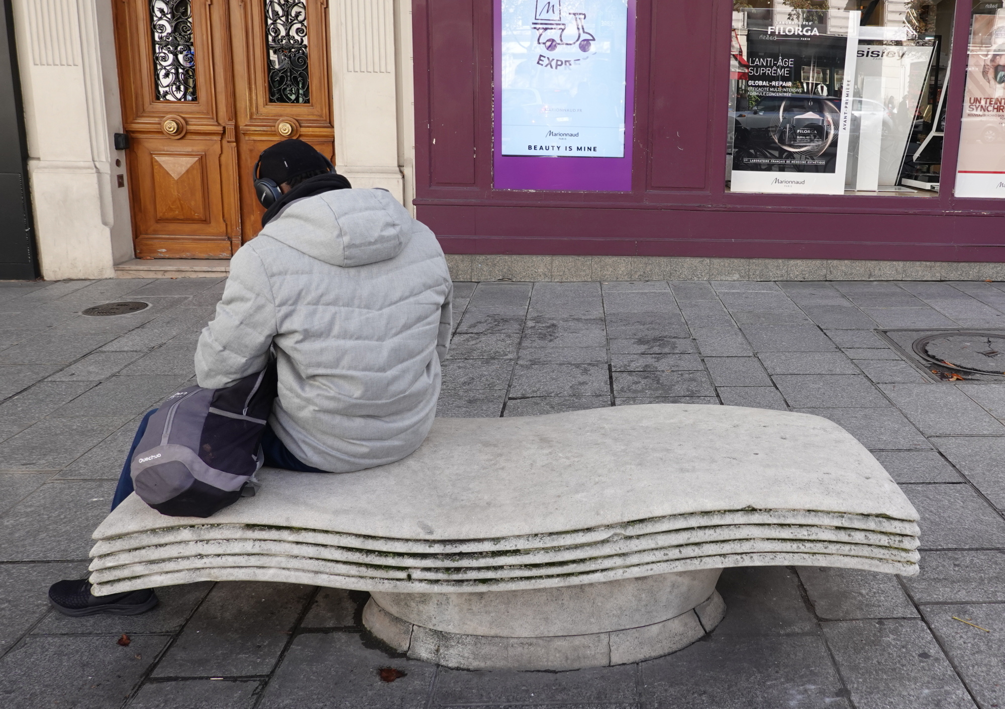 Paris Wanderlust: Fences & Benches | Rogue Embryo